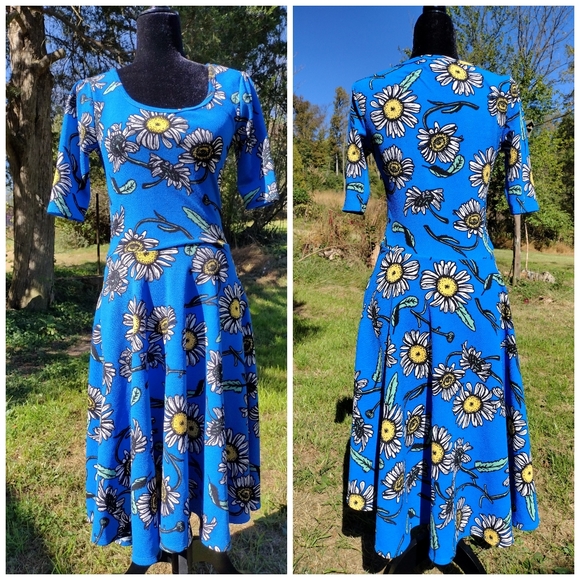 LuLaRoe | Dresses | Blue Floral Pin Up Daisy Dress Lularoe | Poshmark
